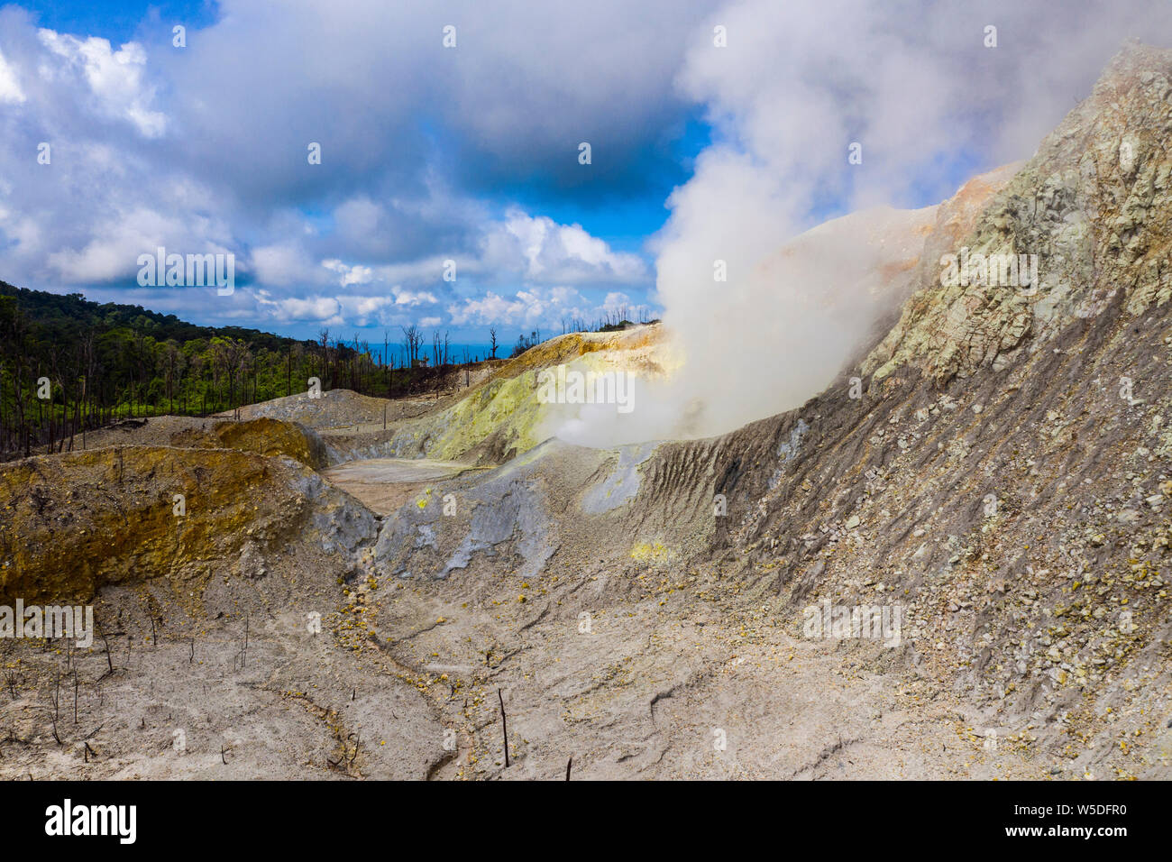 Garbuna Volcano, Kimbe Bay, New Britain, Papua New Guinea Stock Photo ...