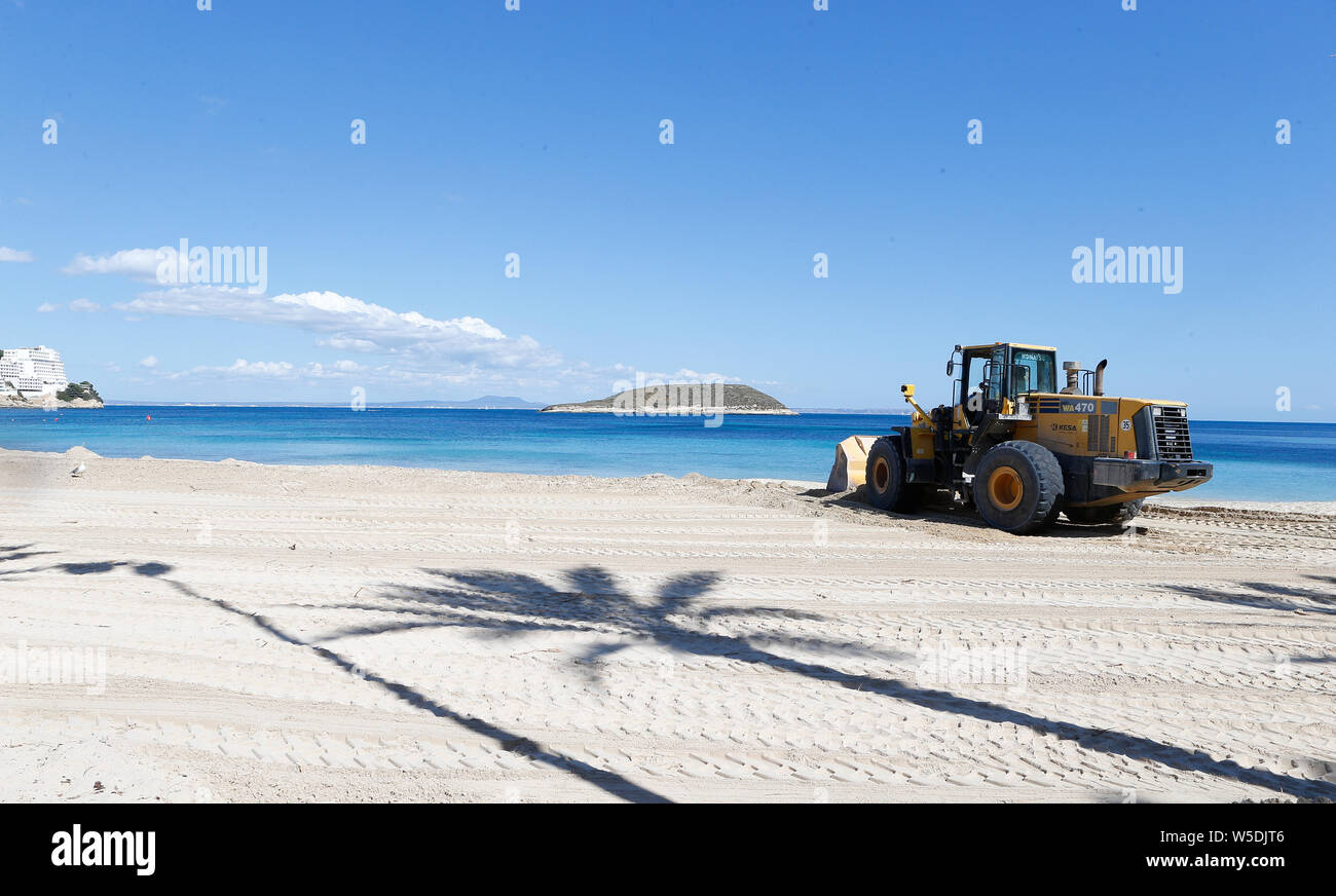 Magaluf beach, Mallorca / Spain - April 9, 2019: Magaluf beach view ...