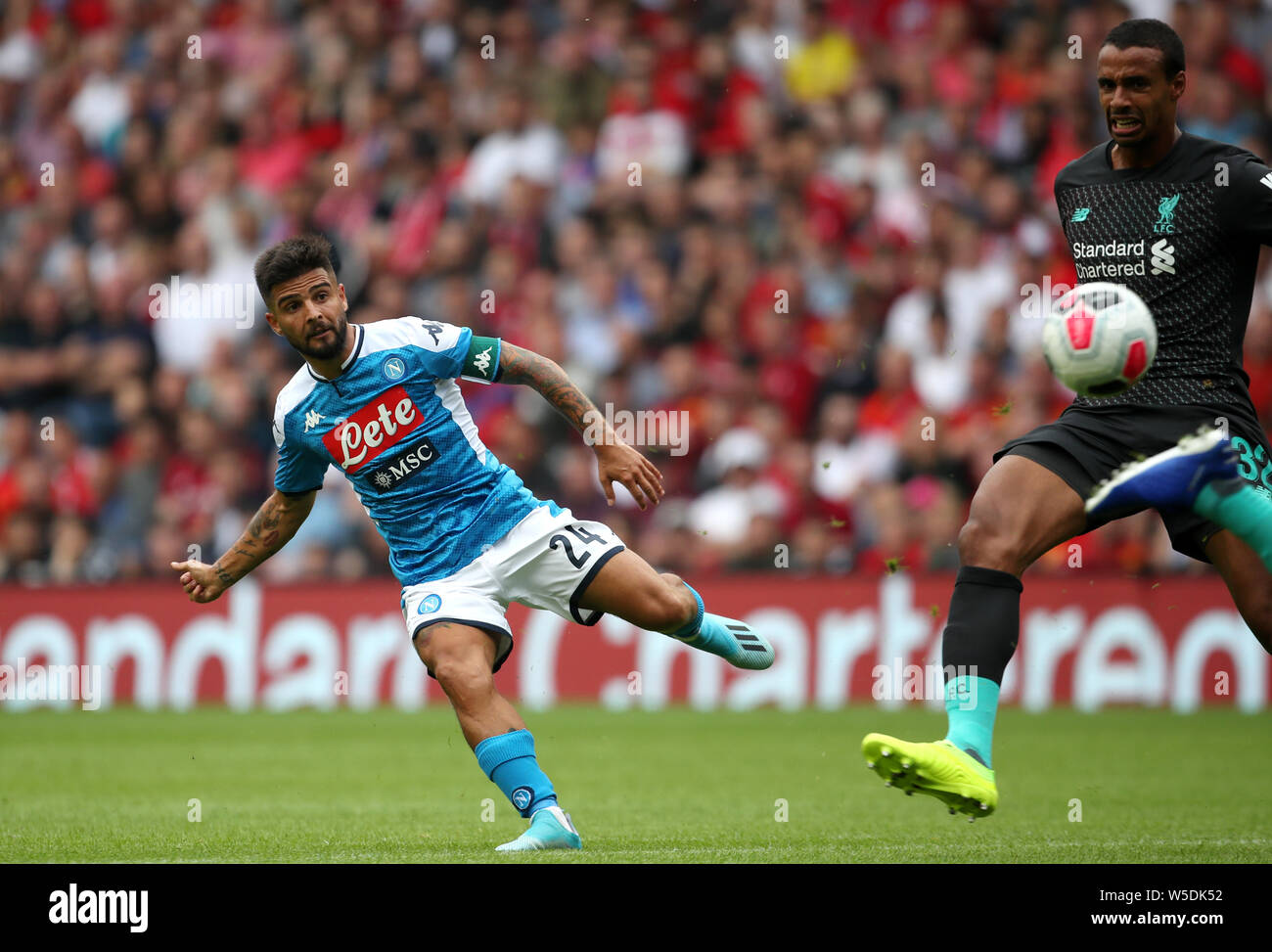 Lorenzo insigne goal hi-res stock photography and images - Alamy