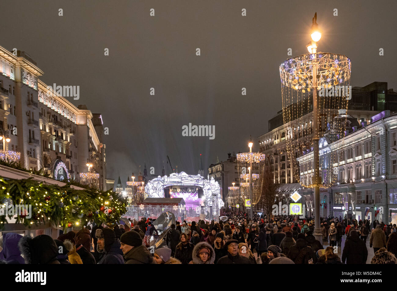 Street in central Moscow decorated for the holiday season Stock Photo ...