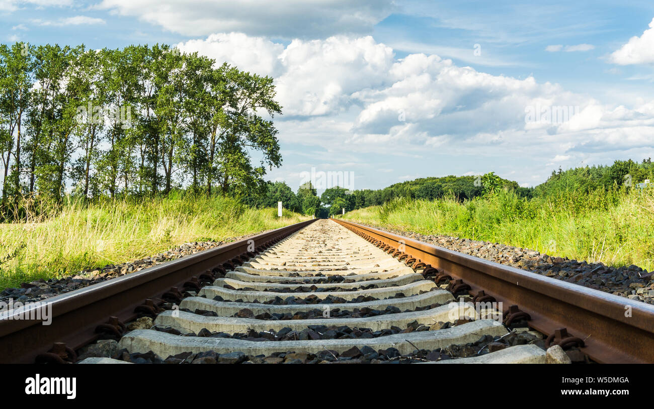 tracks perspective landscape view Stock Photo - Alamy