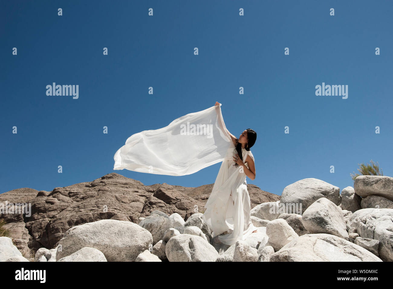 Spiritual guru hi-res stock photography and images - Alamy