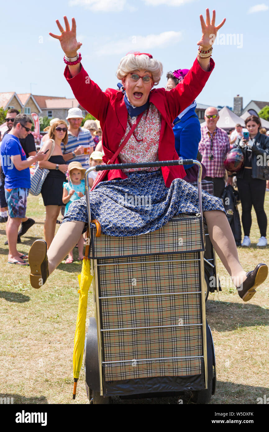 Granny trolley hi-res stock photography and images - Alamy