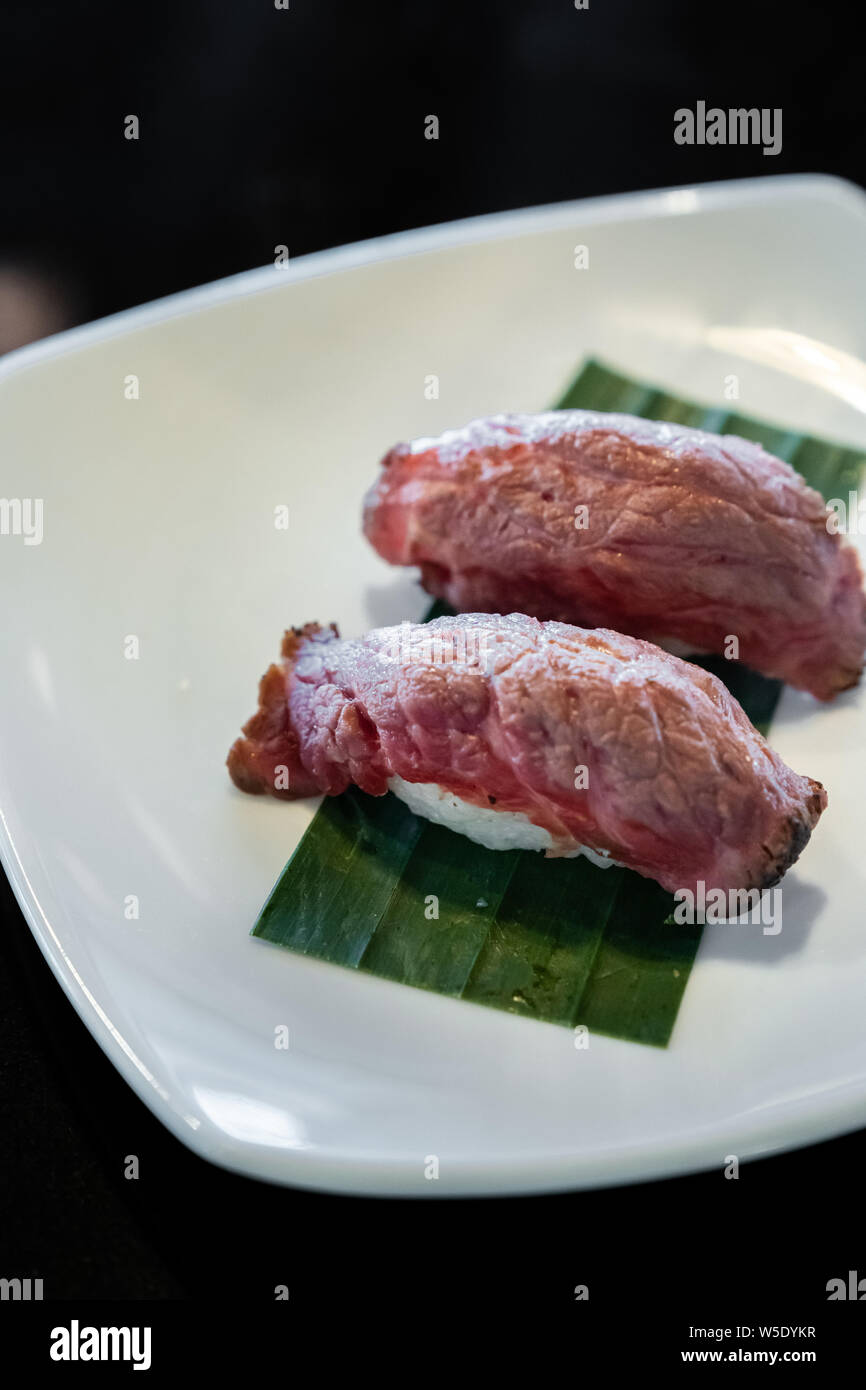 Beef sushi hi-res stock photography and images - Alamy