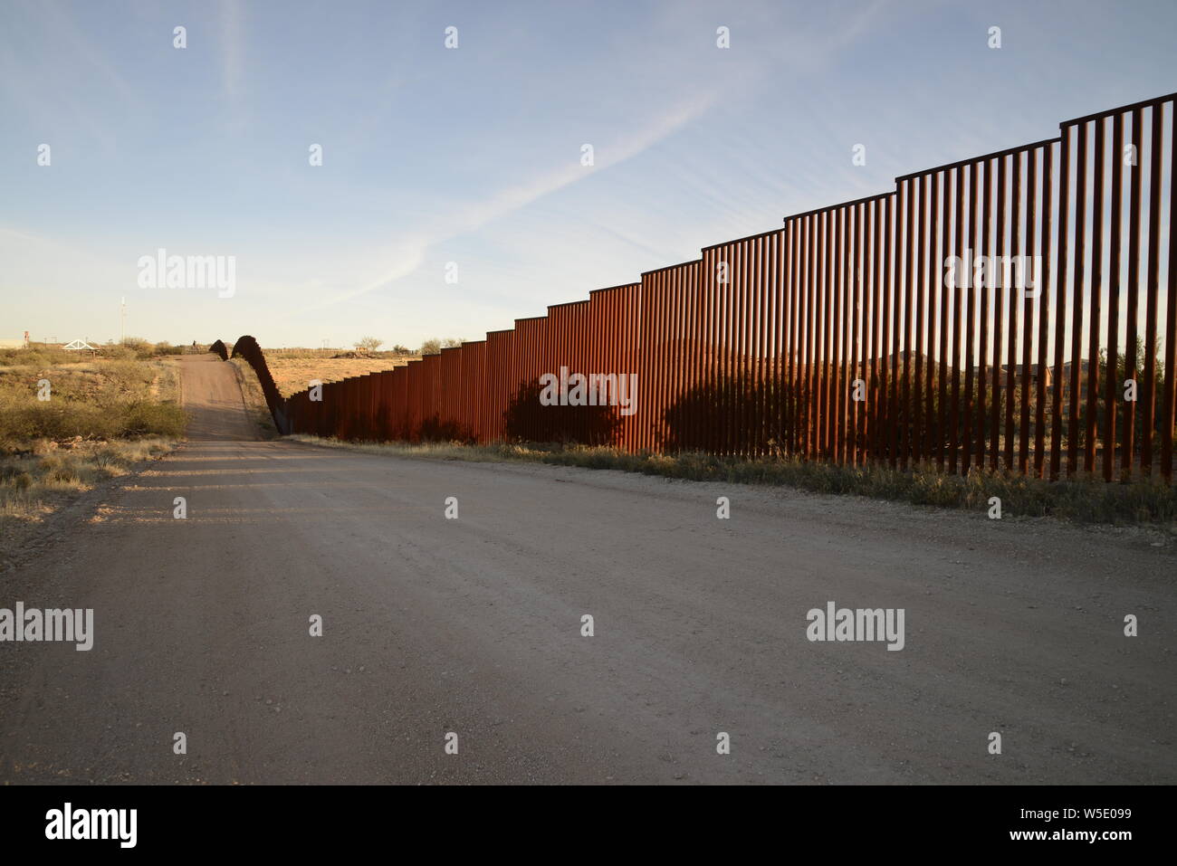 The border wall between Sasabe, Sonora, Mexico, and Sasabe, Arizona ...