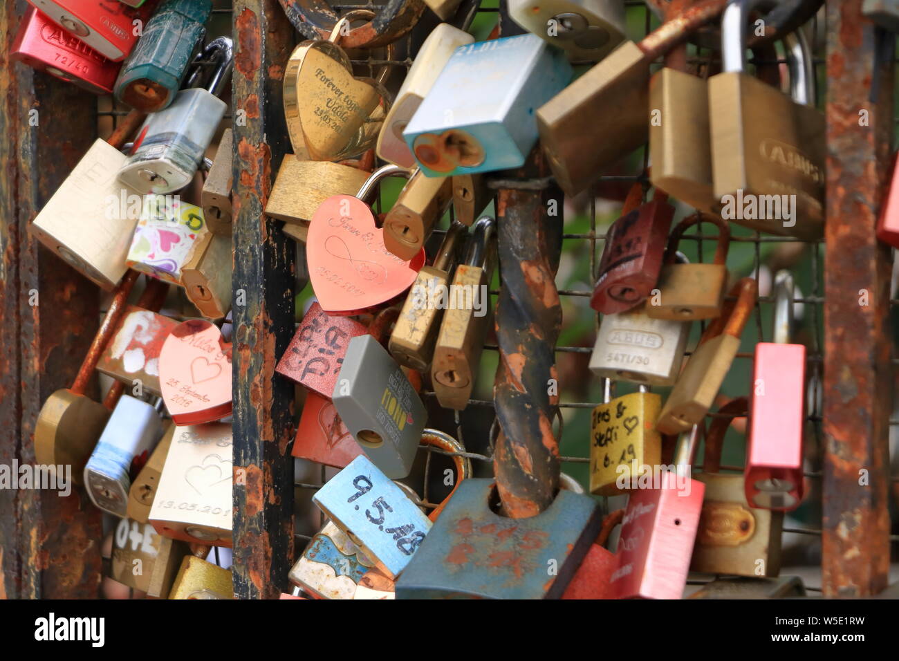 Locks of love vienna hi-res stock photography and images - Alamy