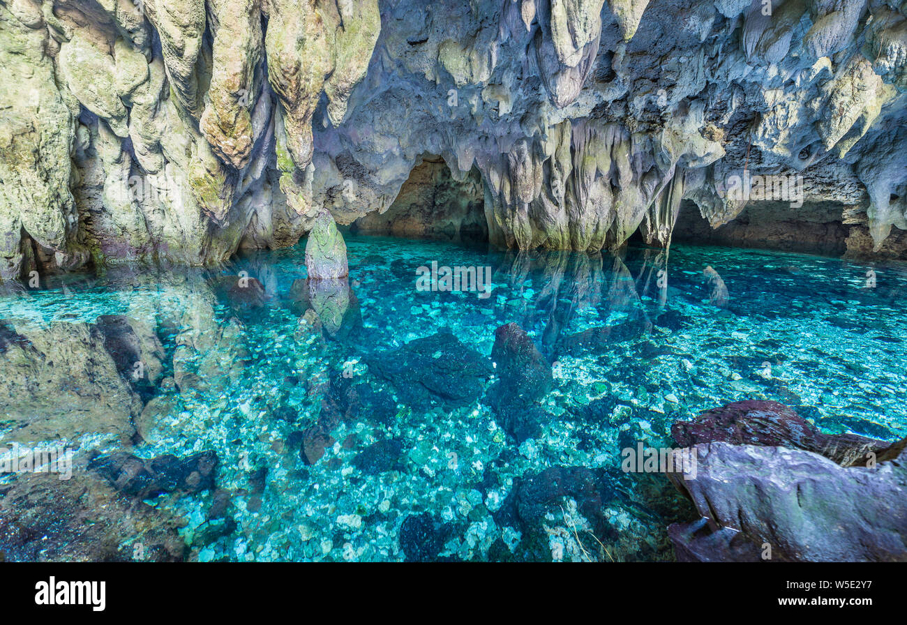 Underground Rivers And Limestone Caves Limestone Caves In Australia