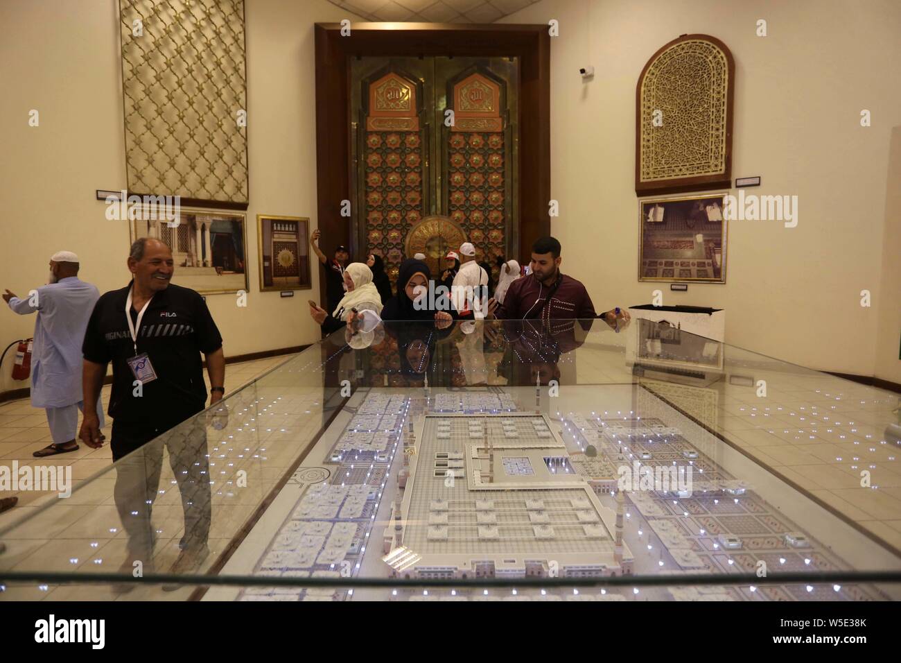 Mecca, Saudi Arabia. 28th July 2019. Muslim Pilgrims visit the Mecca ...