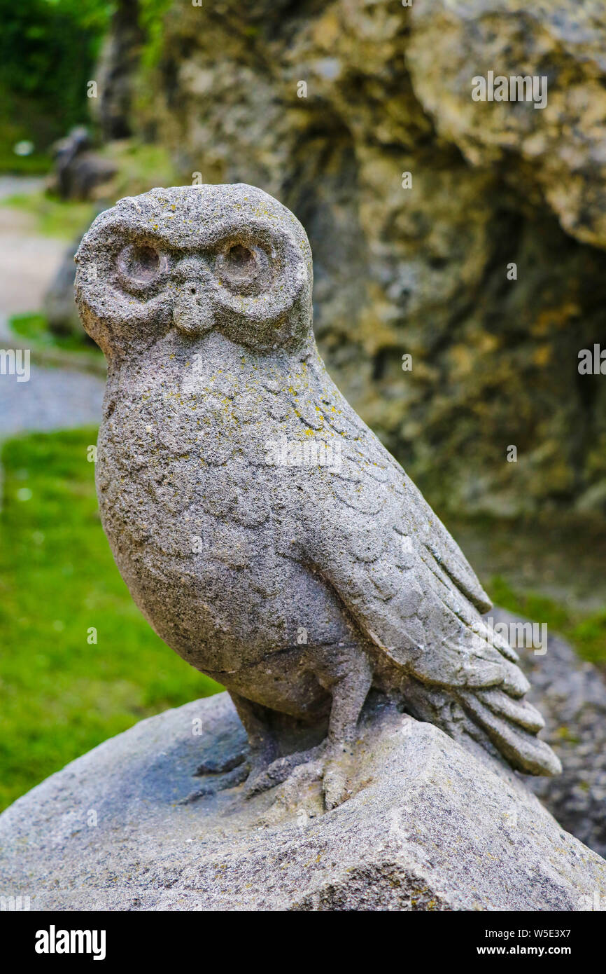 Stone owl sculpture High Resolution Stock Photography and Images - Alamy