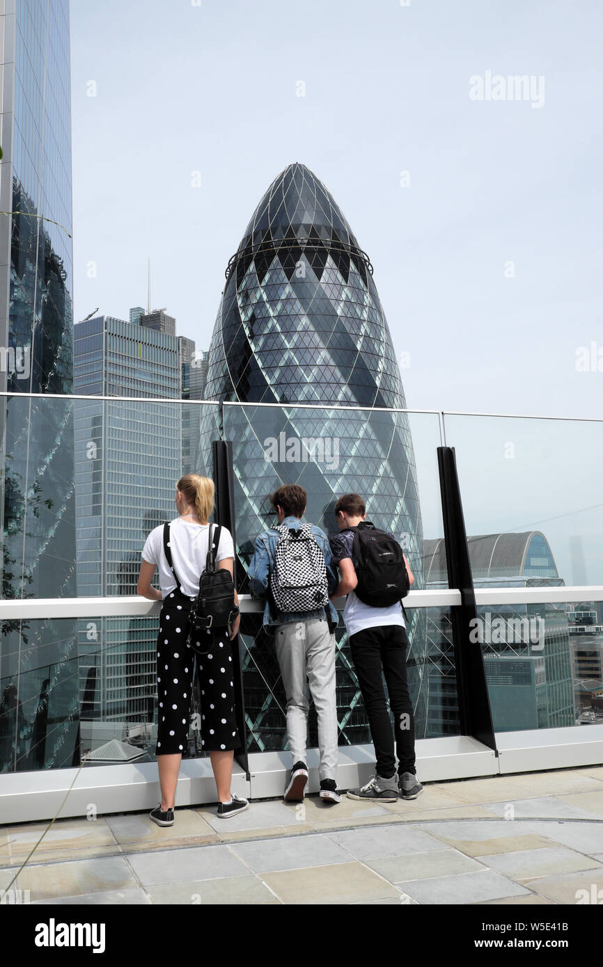30 fenchurch street in london hi-res stock photography and images - Alamy