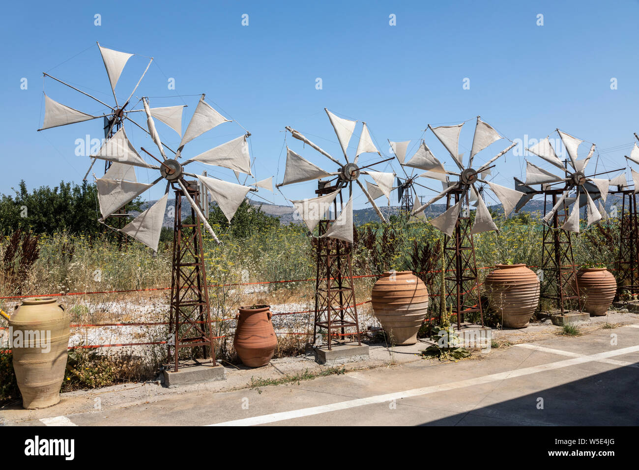 Windmills landmark landmarks hi-res stock photography and images - Alamy