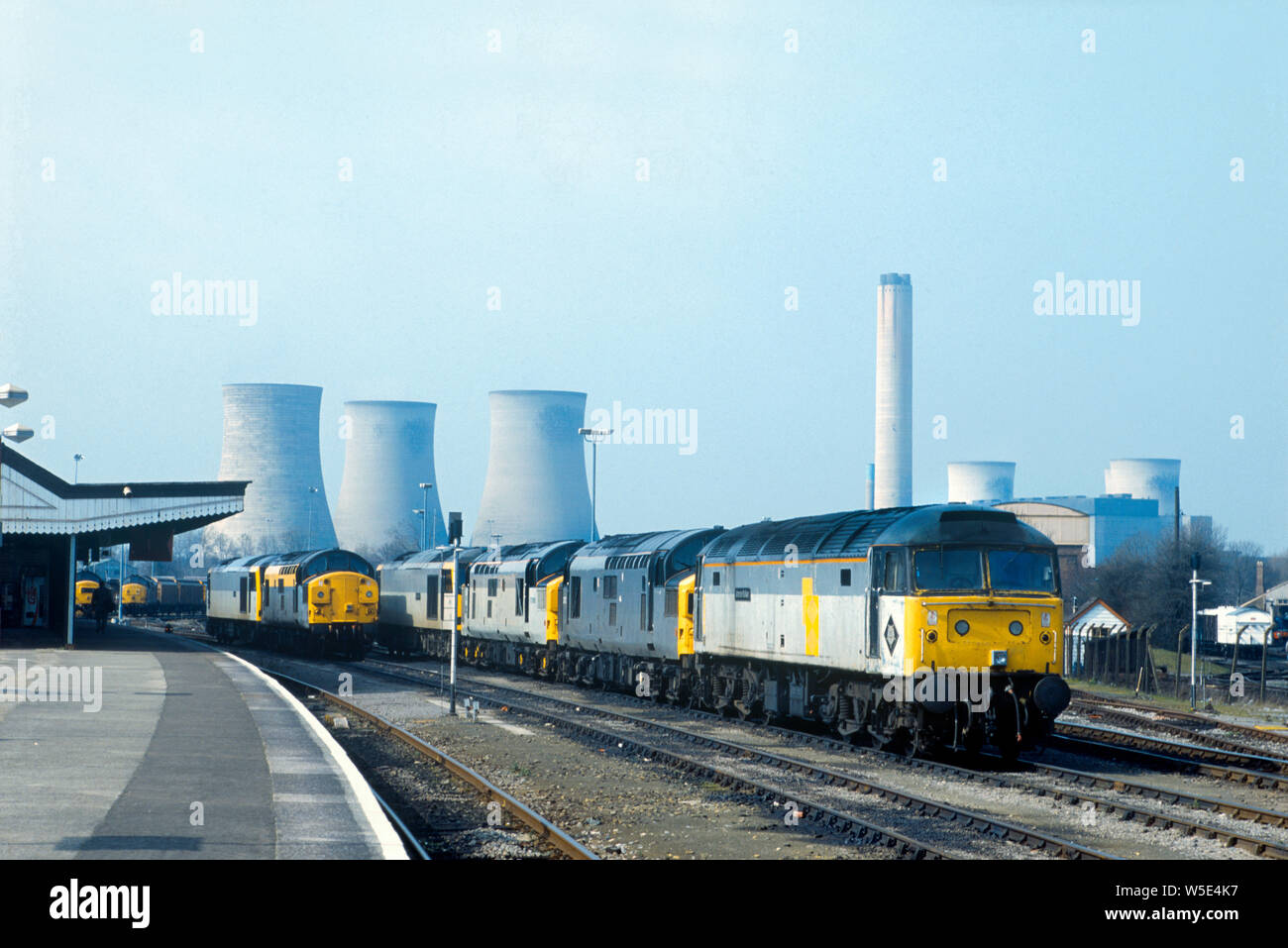 British rail station next to cooling tower hi-res stock photography and ...