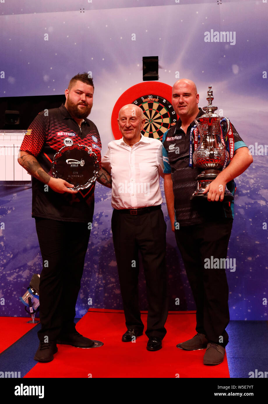 Fred done betfred hi-res stock photography and images - Alamy