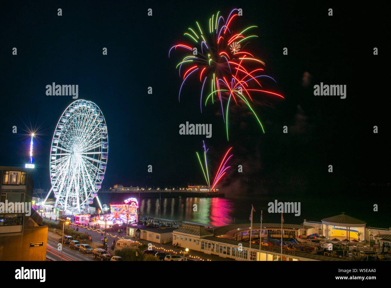 Wheel of fireworks hi-res stock photography and images - Alamy
