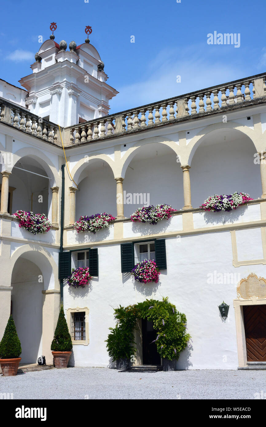 Herberstein castle hi-res stock photography and images - Alamy