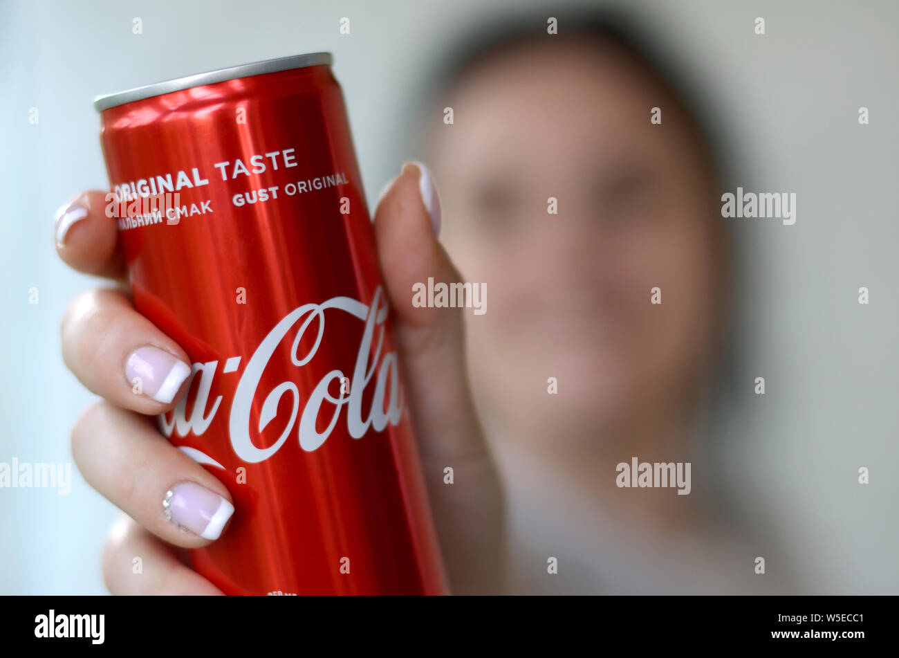 Holding Coke Bottle High Resolution Stock Photography and Images - Alamy