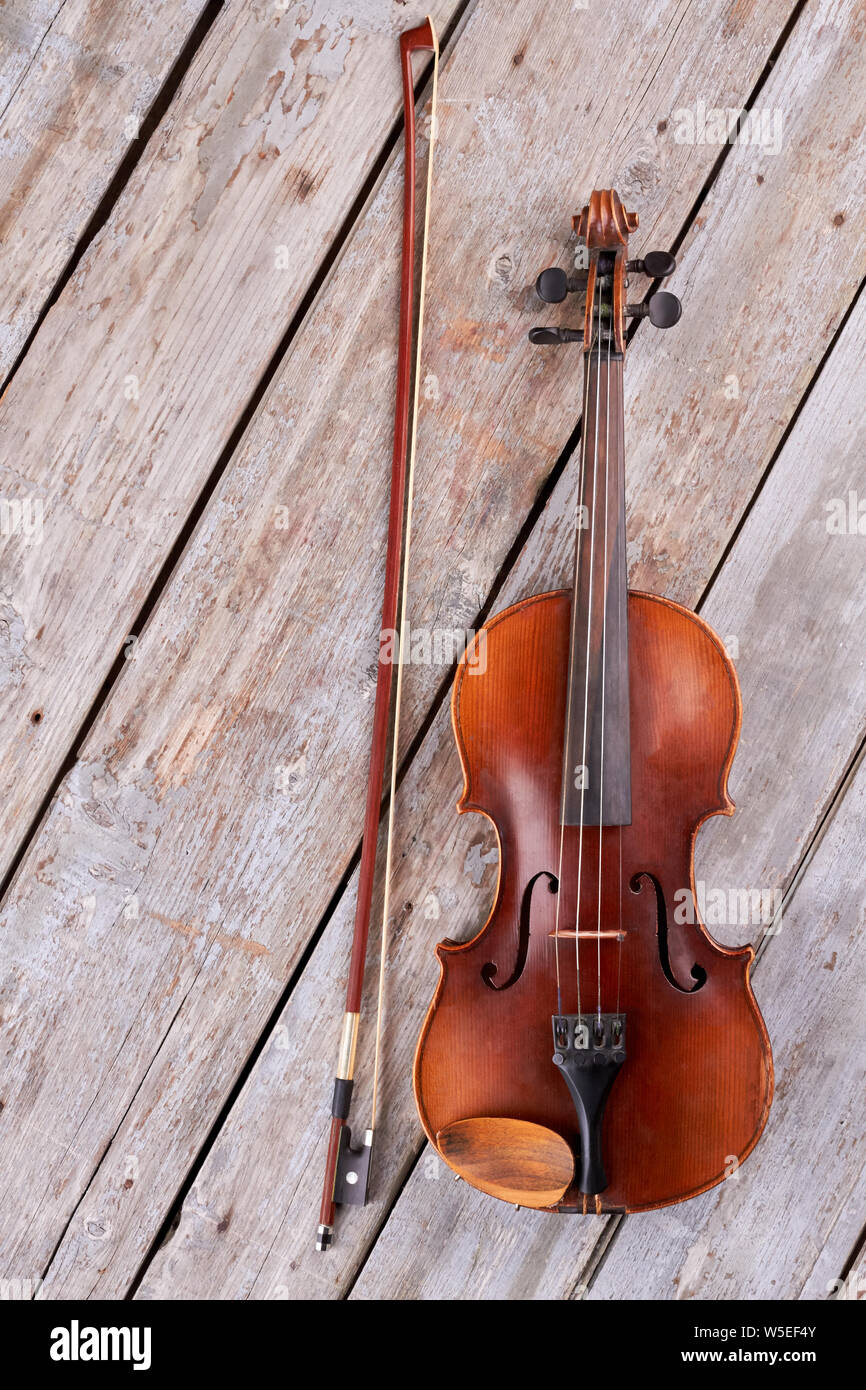 Fiddle stick hi-res stock photography and images - Alamy