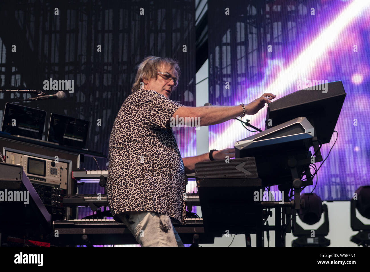 Five point amphitheater hi-res stock photography and images - Alamy