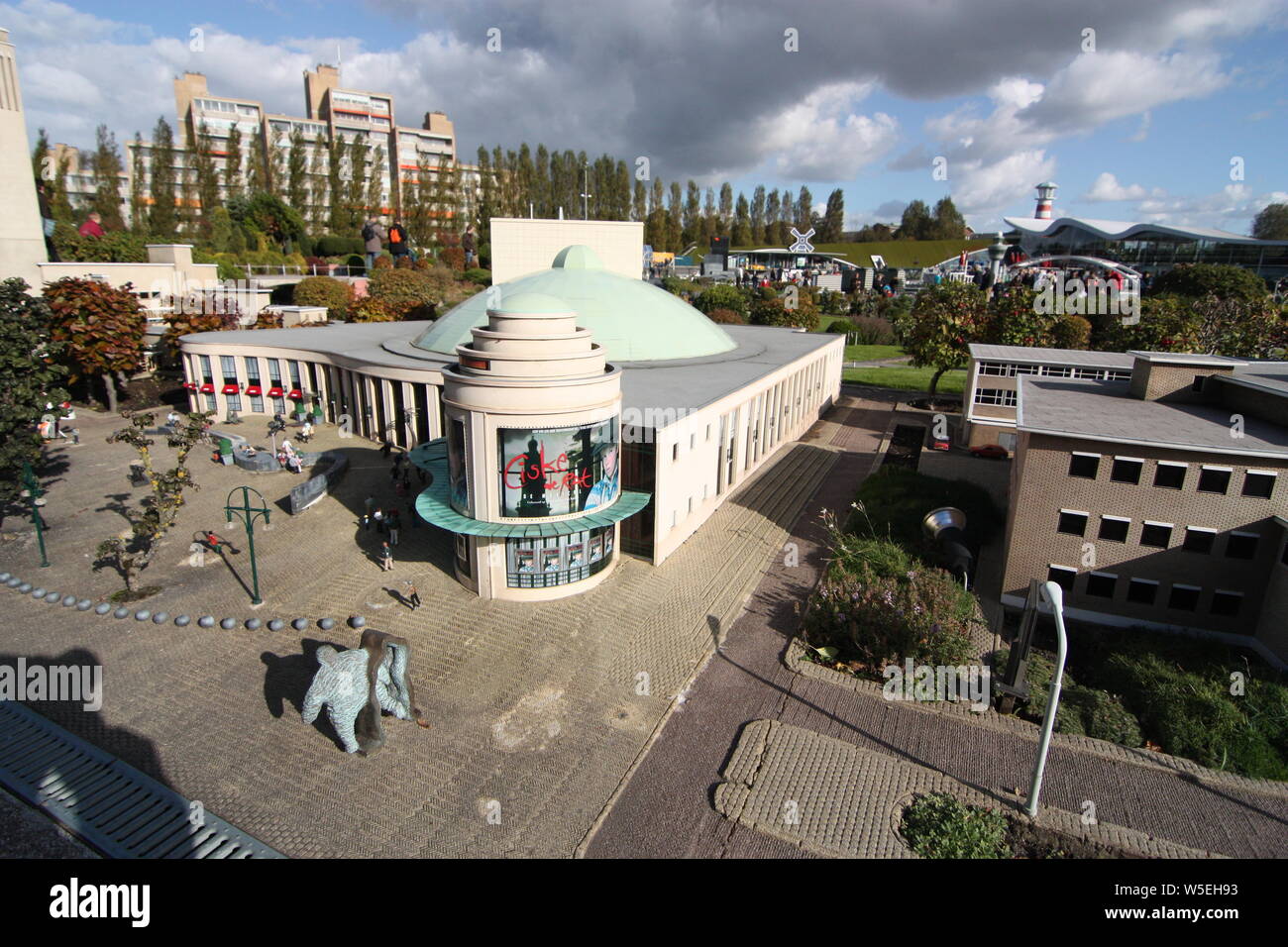 Madurodam miniature park in The Netherlands is Holland’s smallest city ...