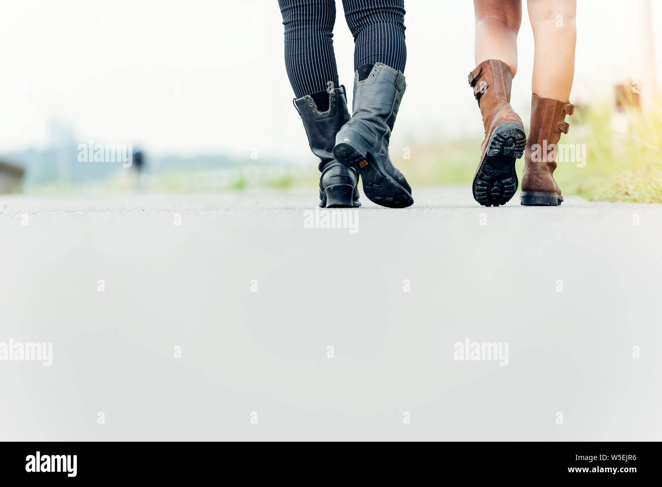 Lean legs hi-res stock photography and images - Alamy