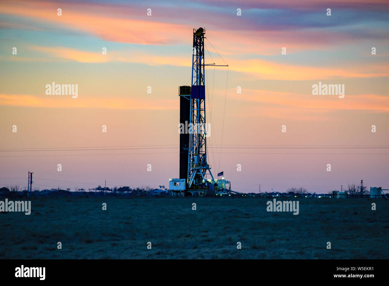 Drilling Rig for American Shale Gas At Susnet Stock Photo - Alamy