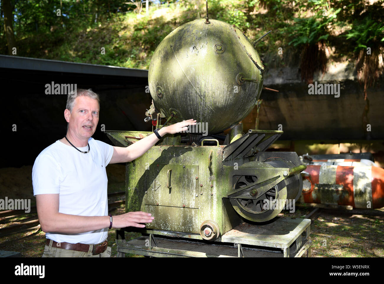 German sea mine hi-res stock photography and images - Alamy