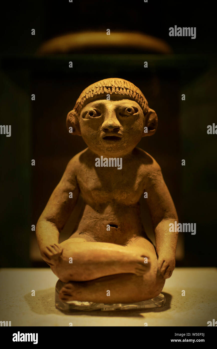 Ancient clay figure hi-res stock photography and images - Alamy