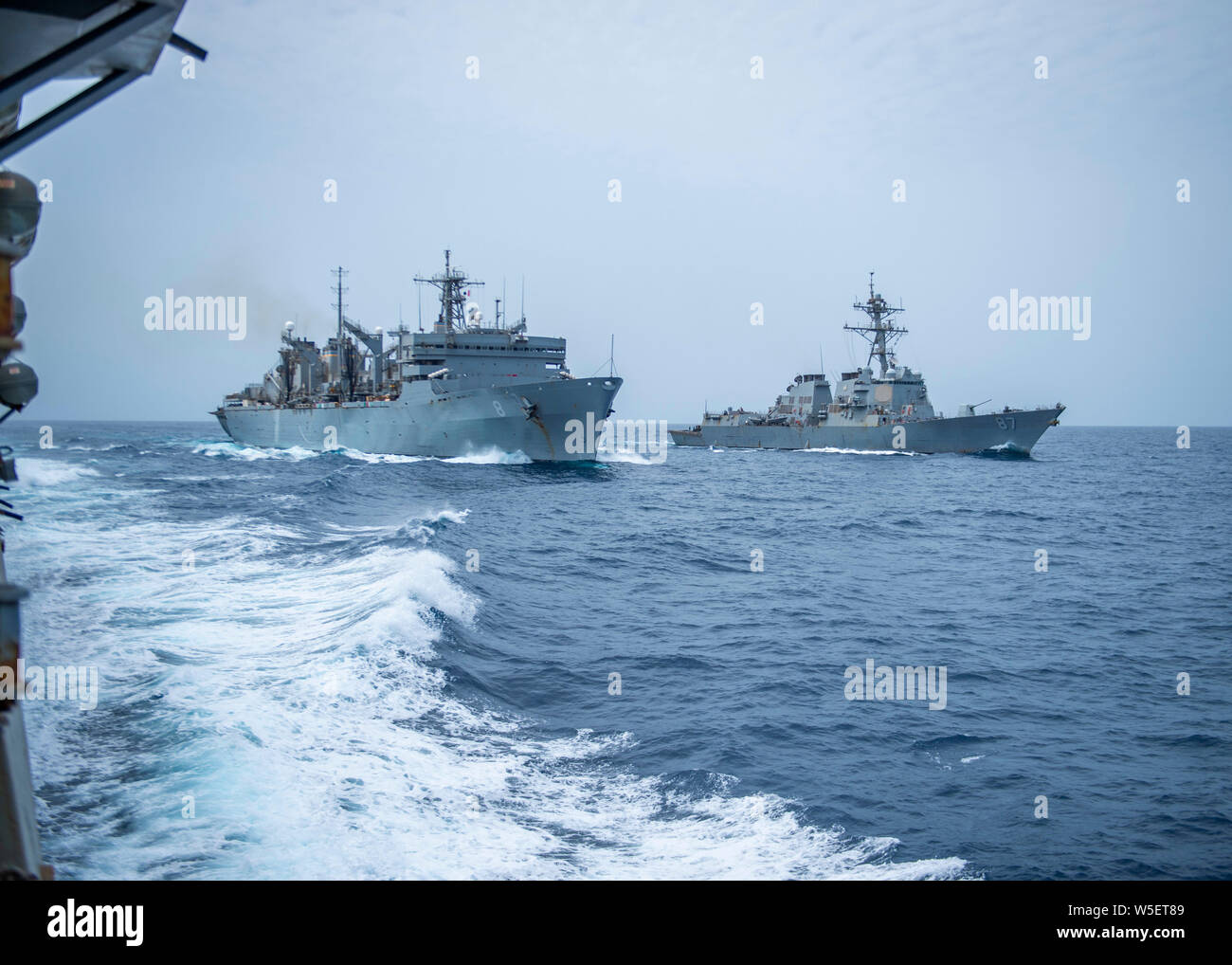 190724-N-SS350-1039 ARABIAN SEA (July 24, 2019) The fast combat support ...