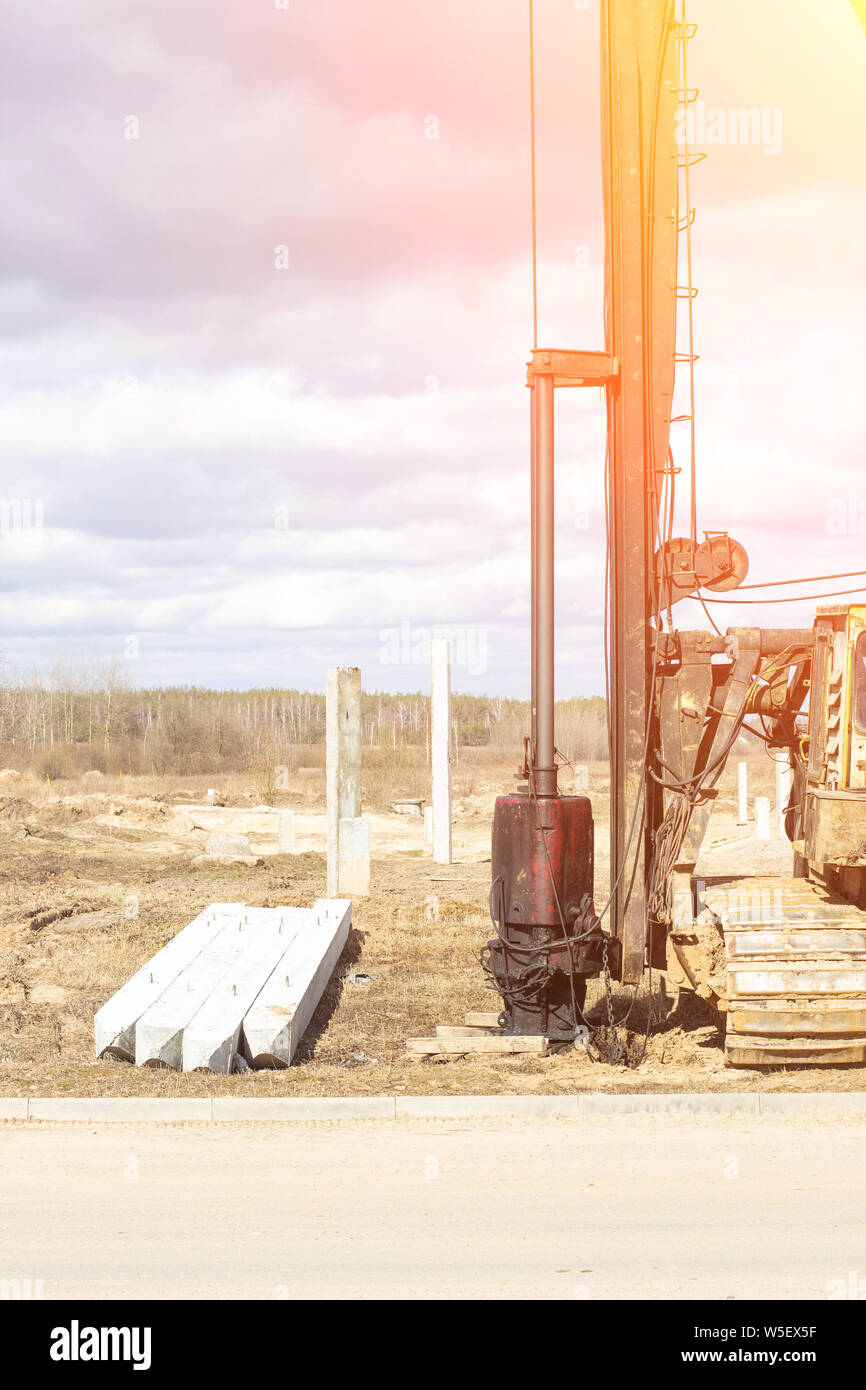 Construction and construction of the foundation on reinforced concrete ...