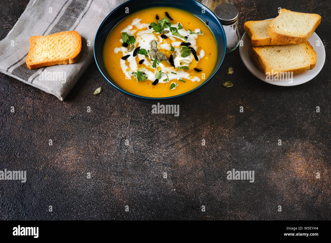 Tomato border hi-res stock photography and images - Alamy