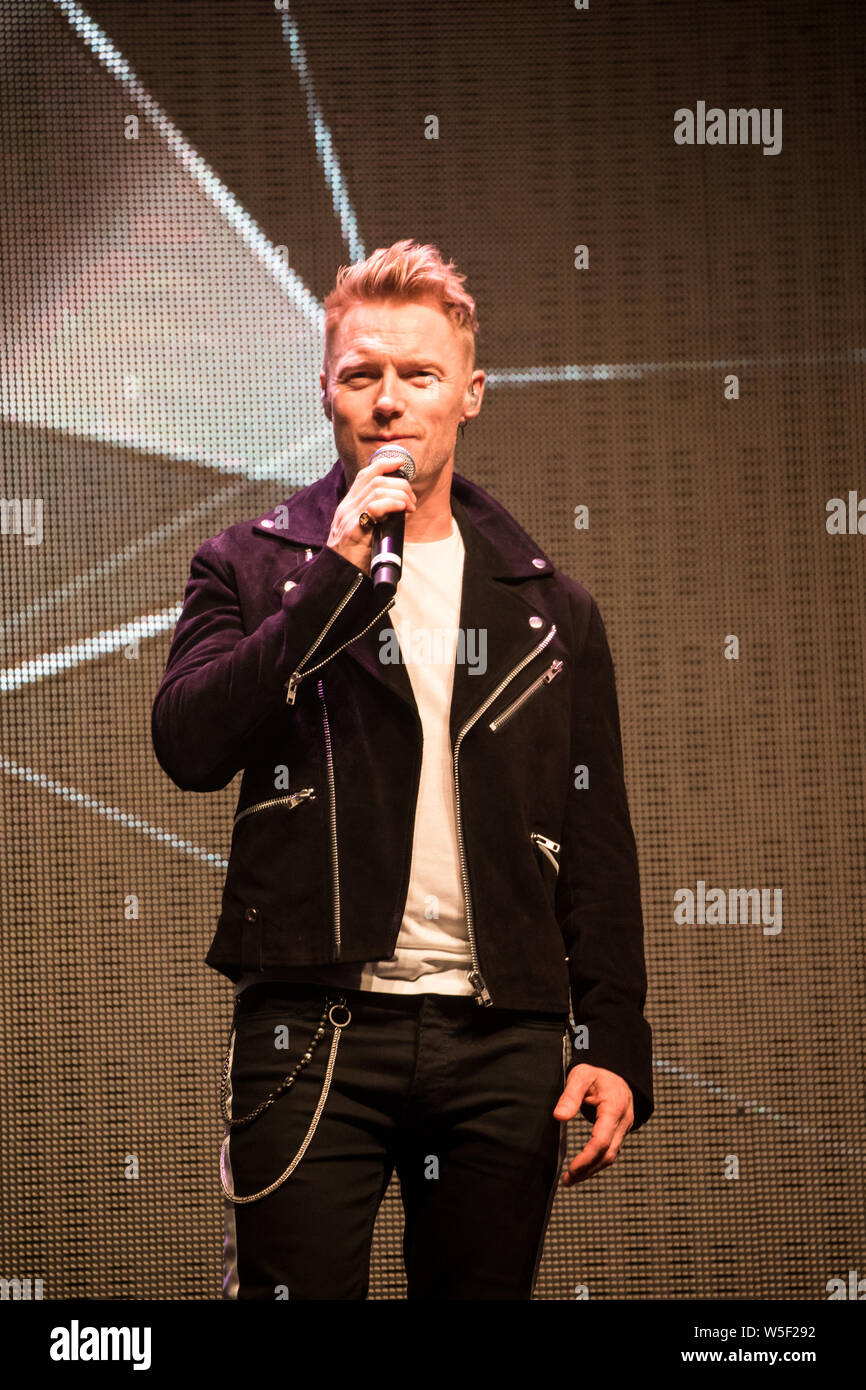 Keith Duffy, Stephen Gately, Mikey Graham, Ronan Keating, and Shane ...