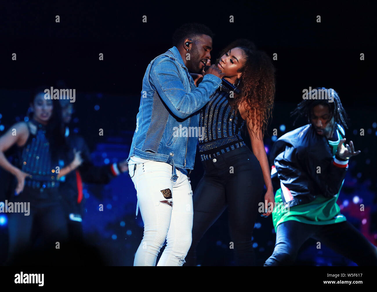 American singer-songwriter Jason Derulo performs during the draw ...