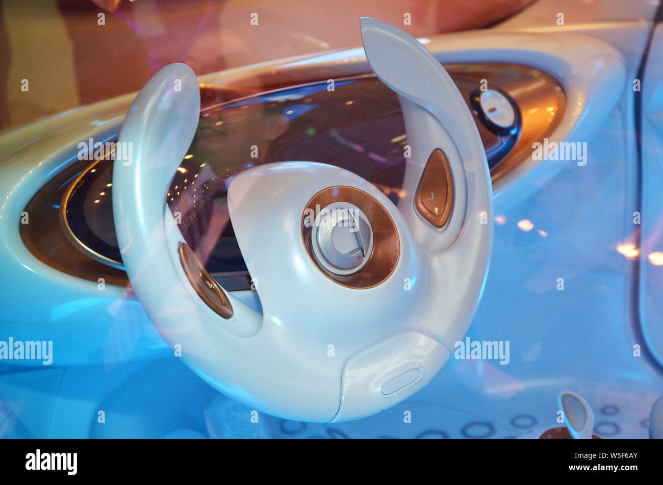 --FILE--A Smart Forvision concept car developed by Daimler and BASF is ...