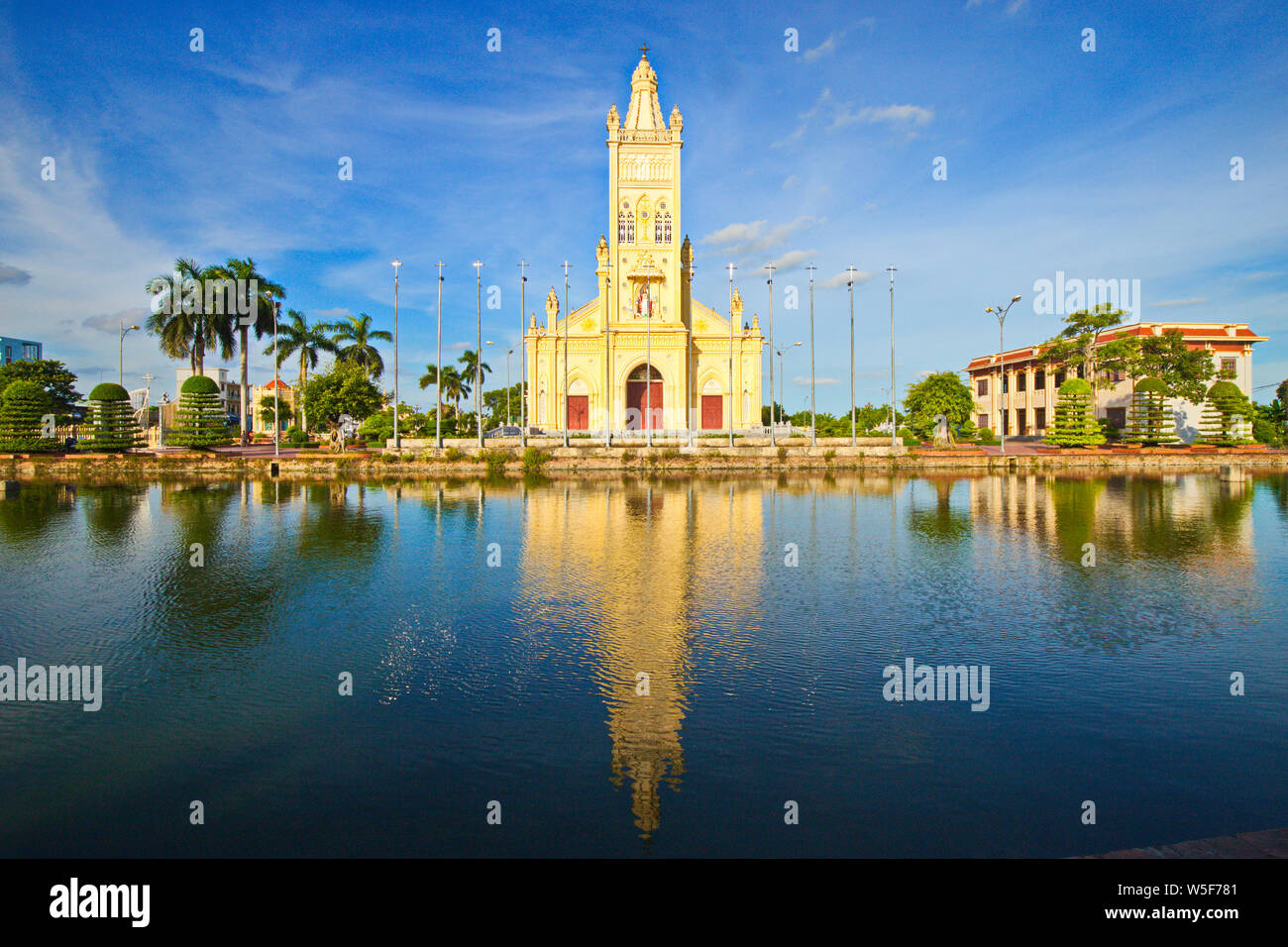 Dap architecture hi-res stock photography and images - Alamy