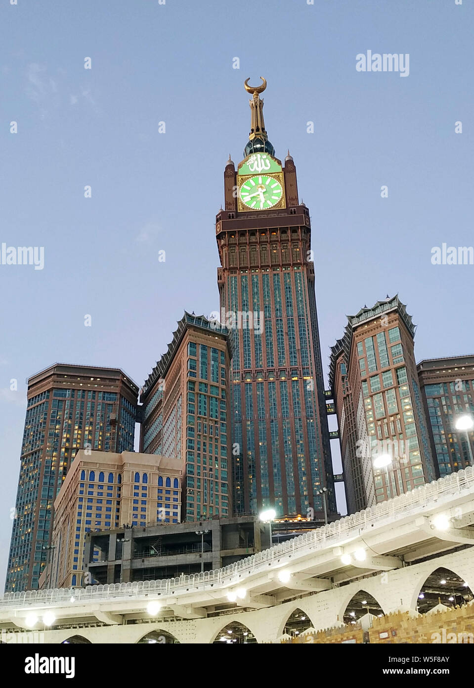 Jeddah, Saudi Arabia. 29th July, 2019. Muslim pilgrims pray around the ...