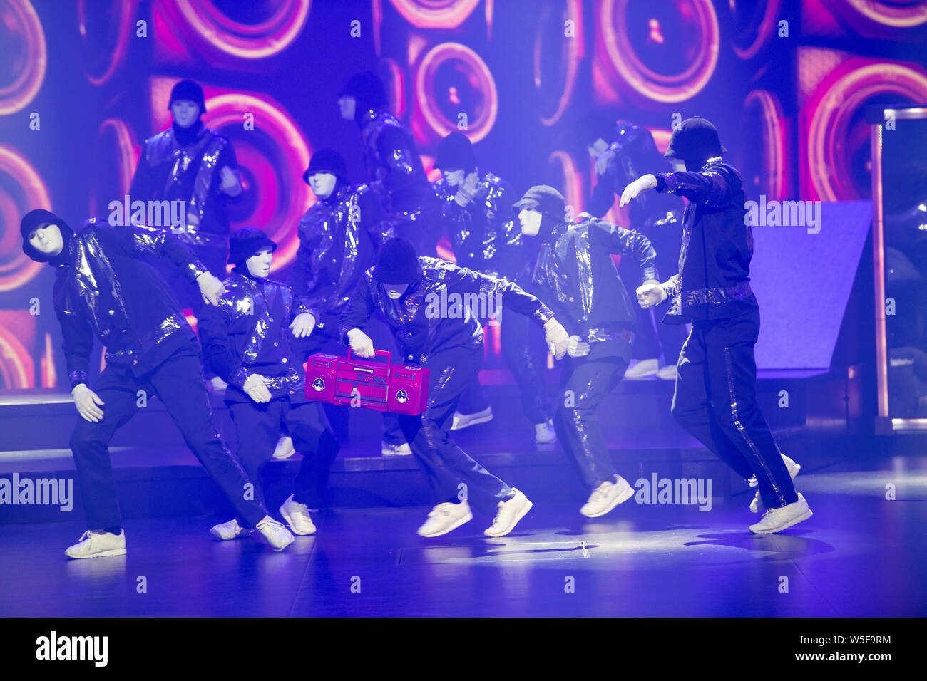 Members jabbawockeez hip hop dance crew hi-res stock photography and ...