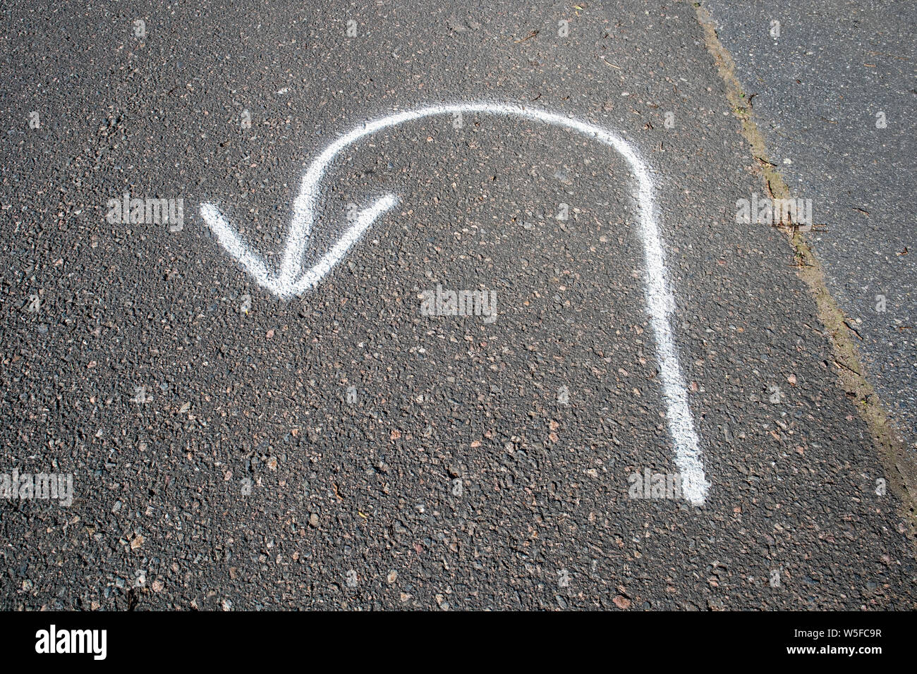 Return arrow hi-res stock photography and images - Alamy