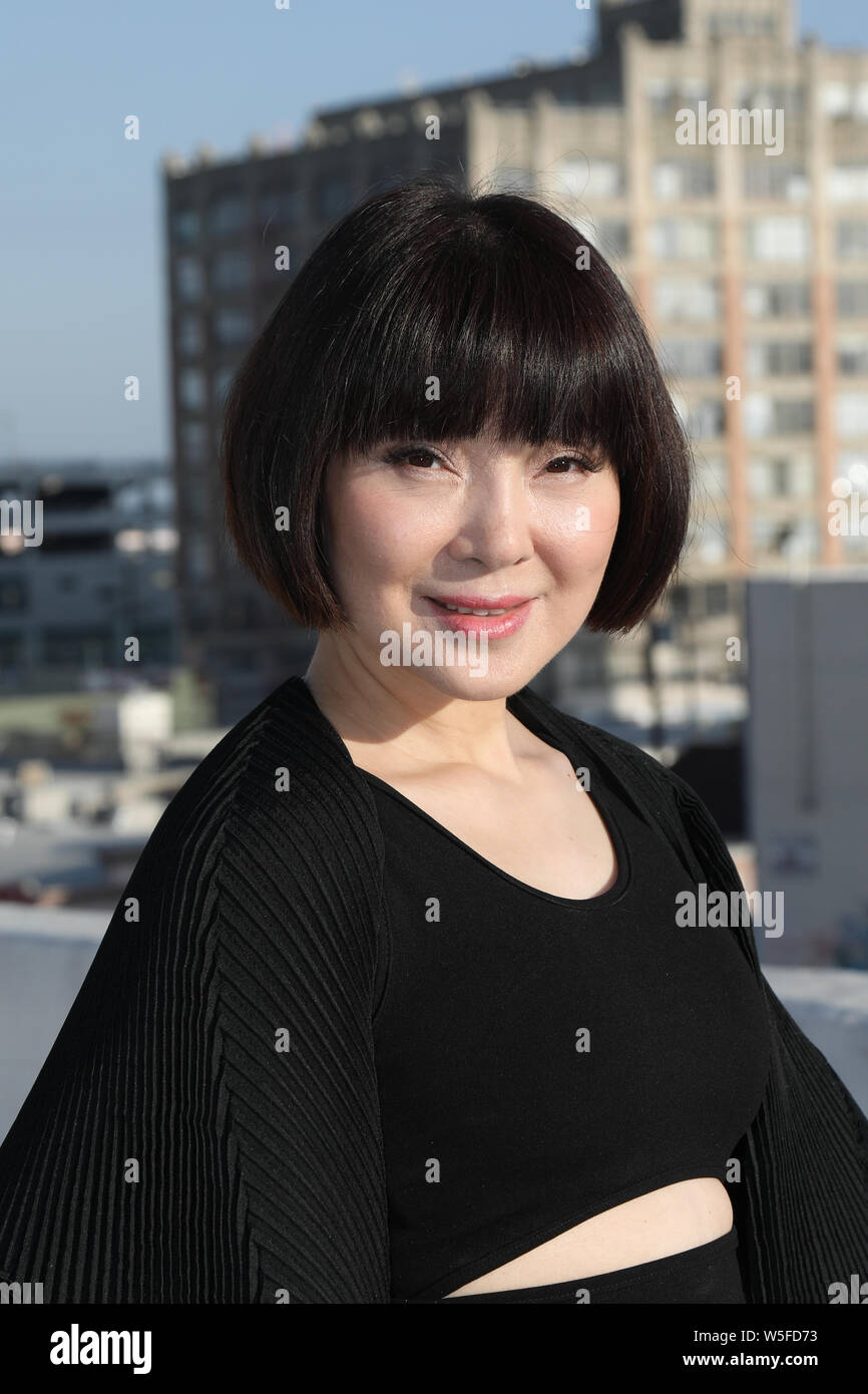 Cheng Hong, a well-known singer in China, best known for her song ...