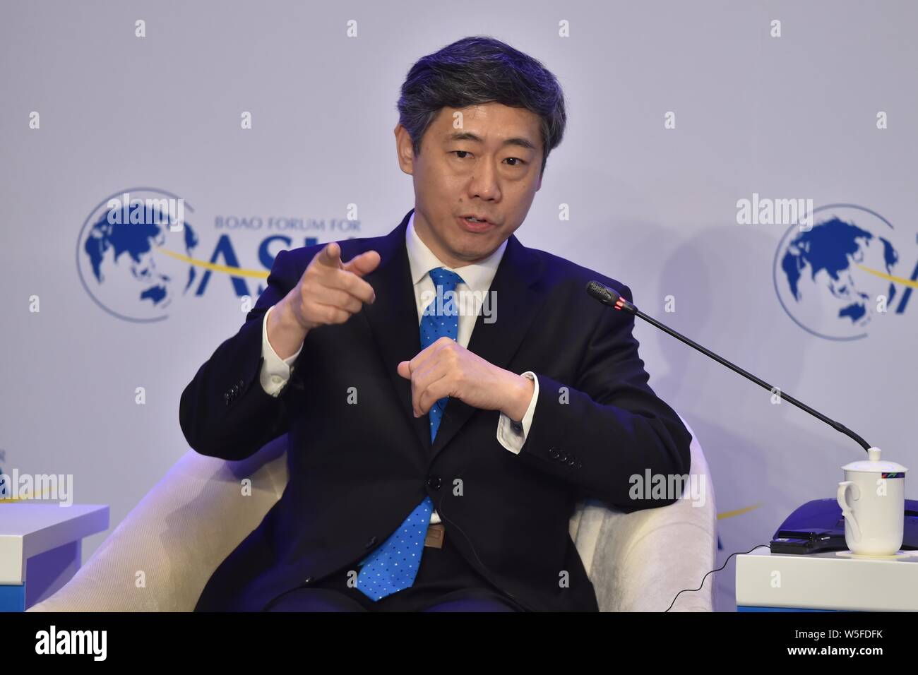David Daokui Li, the Mansfield Freeman Professor of Economics and ...