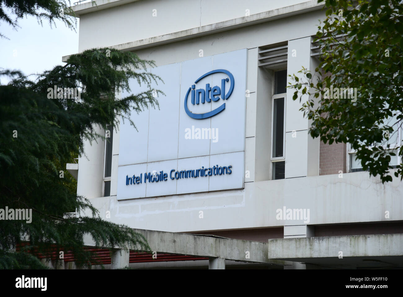 Intel corp china hi-res stock photography and images - Alamy