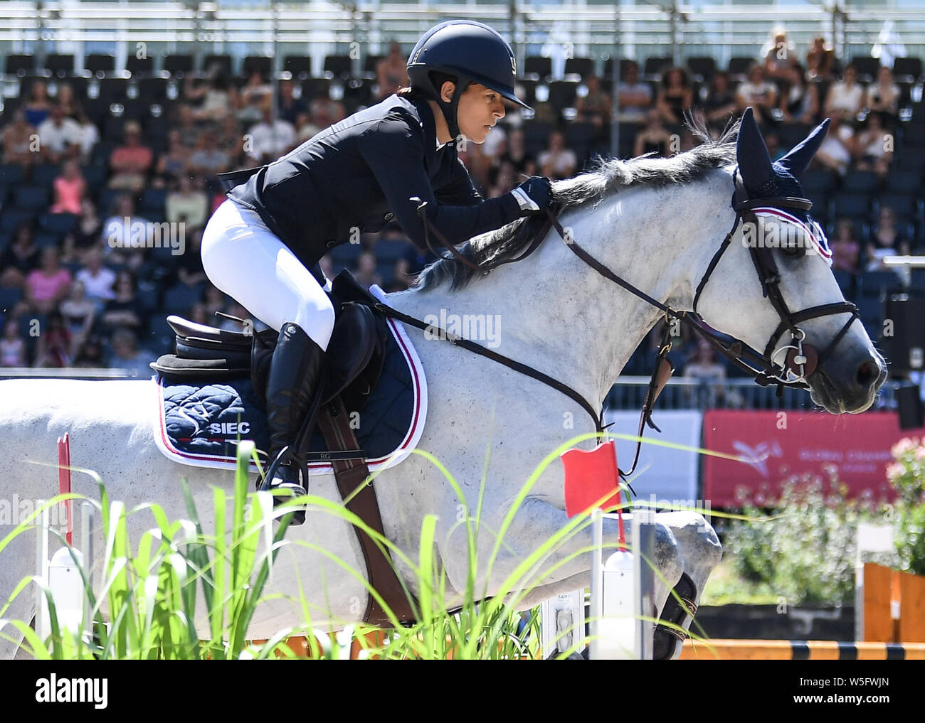 Berlin, Germany. 26th July, 2019. Equestrian sports/jumping: Global ...
