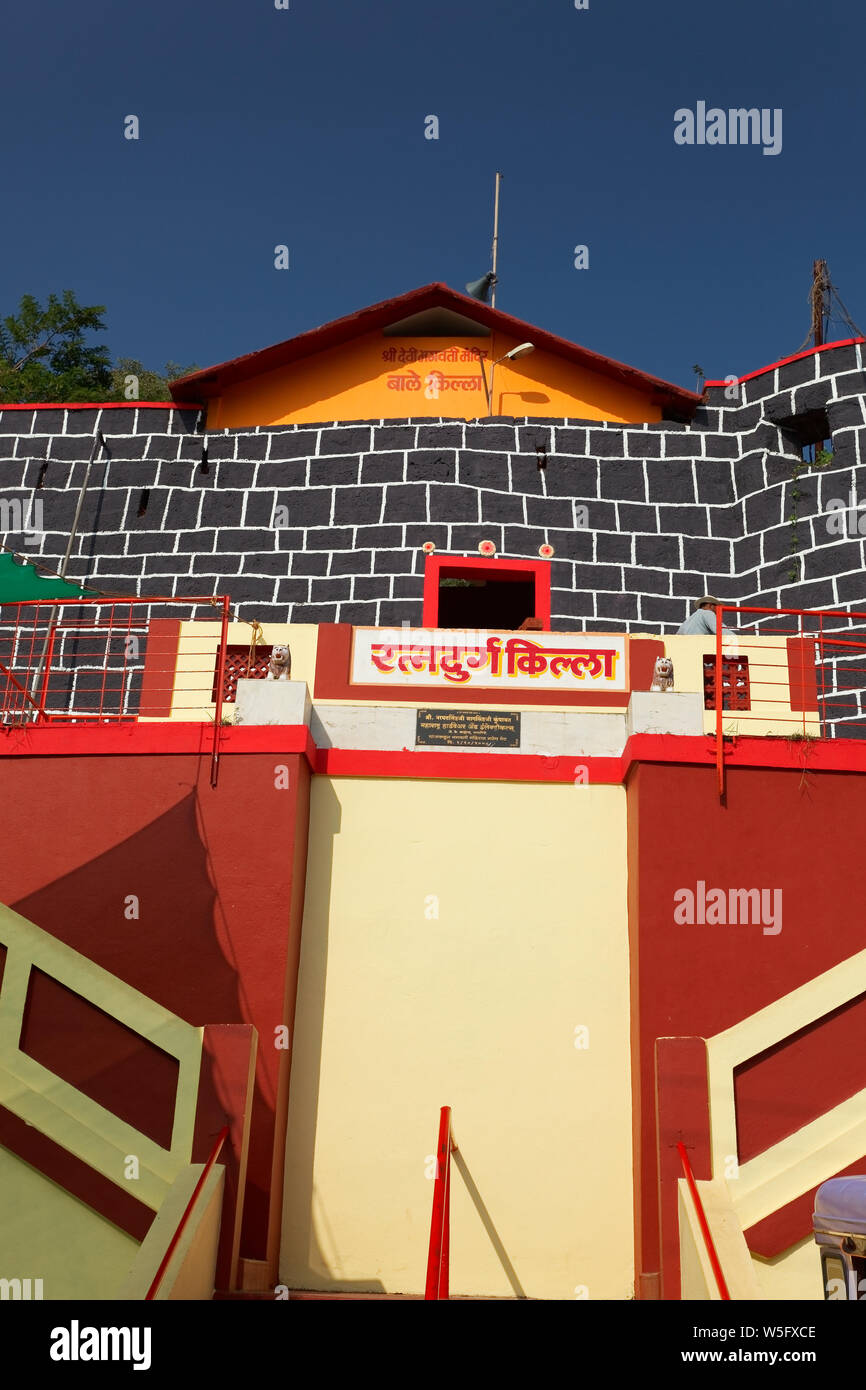 Southeast coast stone facade hi-res stock photography and images - Alamy