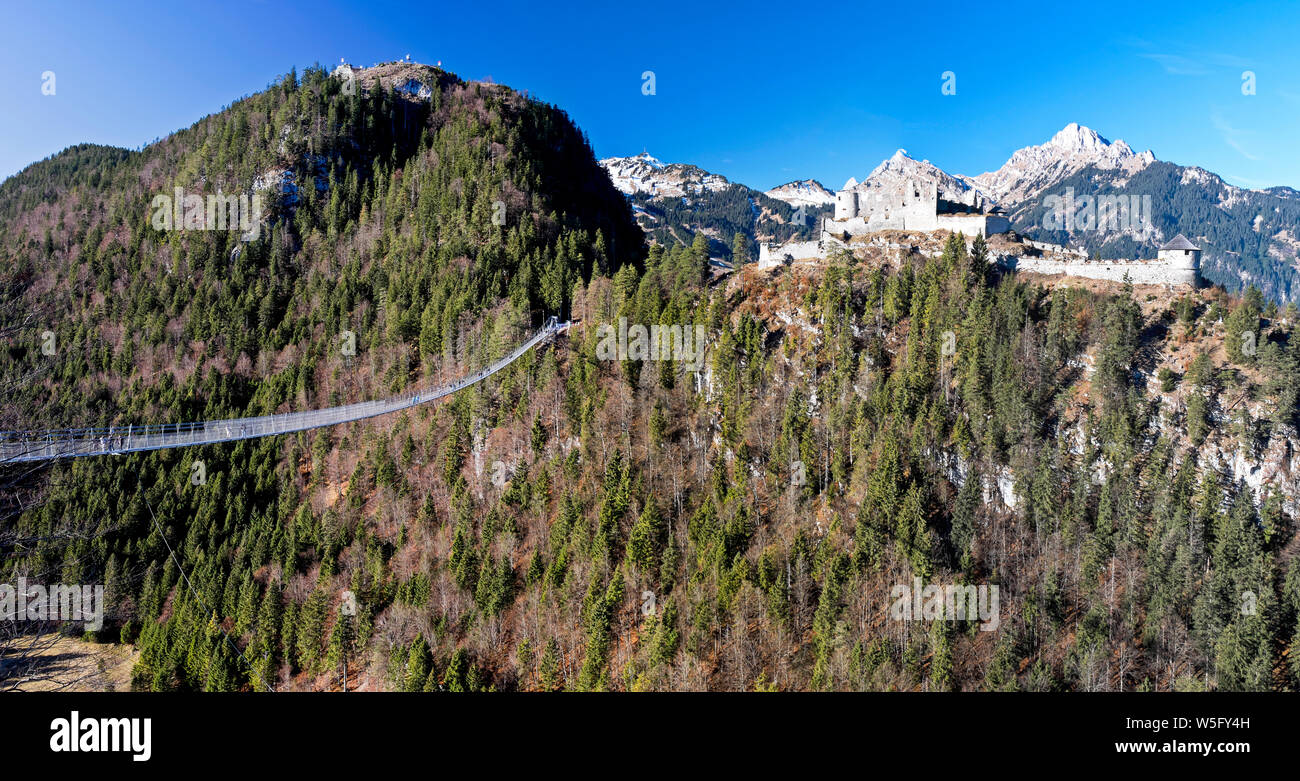 Suspension pedestrian bridge footbridge hi-res stock photography and ...