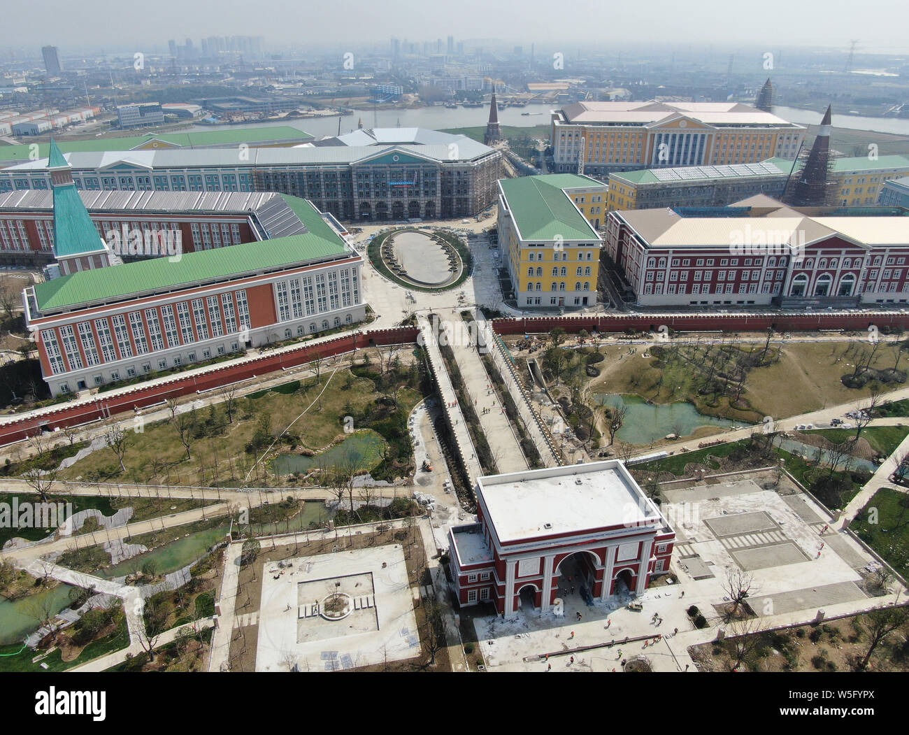 Aerial view of Huawei's Suzhou OpenLab, utilizing an area of 2,000 ...