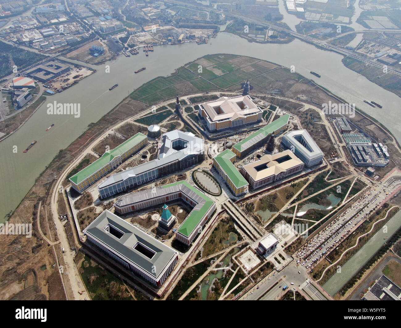 Openlab hi-res stock photography and images - Alamy