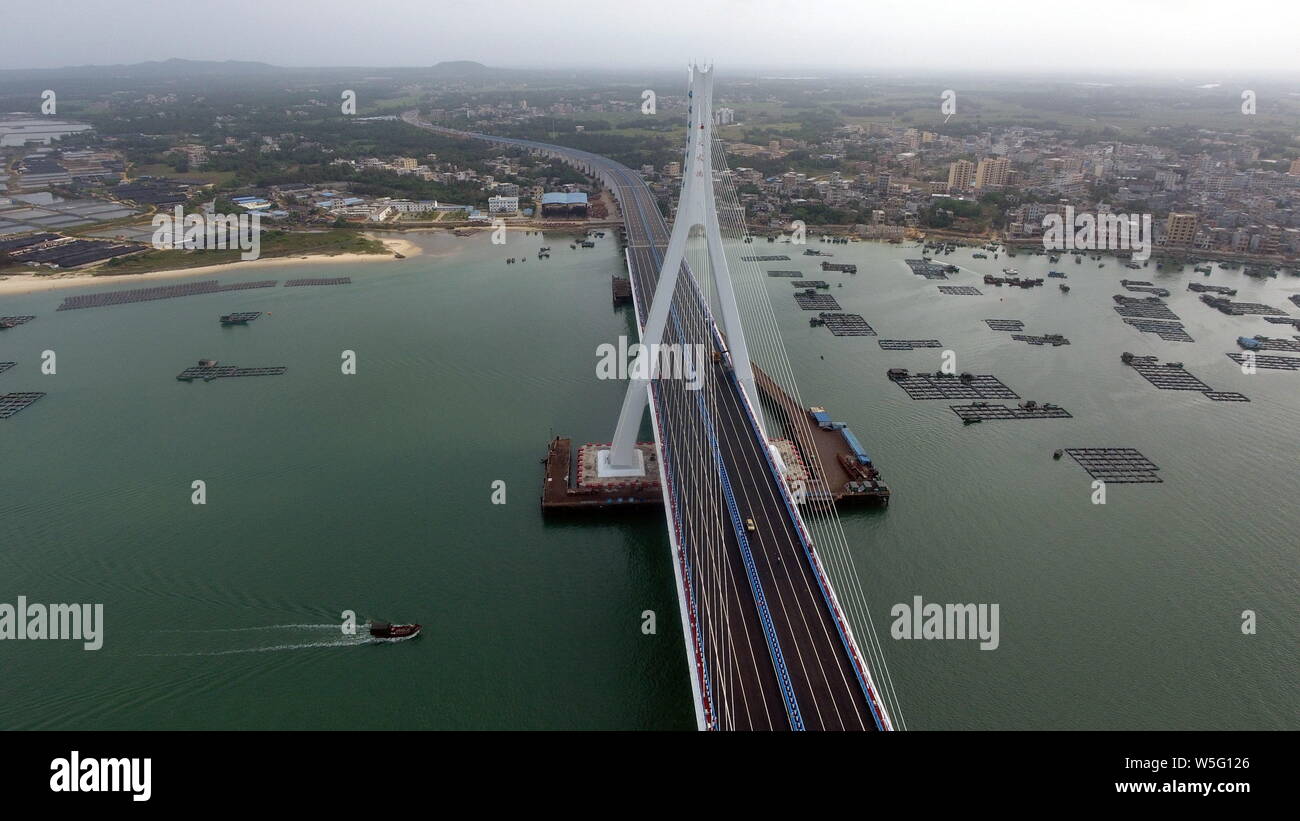 The Haiwen Bridge, China's first cross-sea bridge crossing active ...