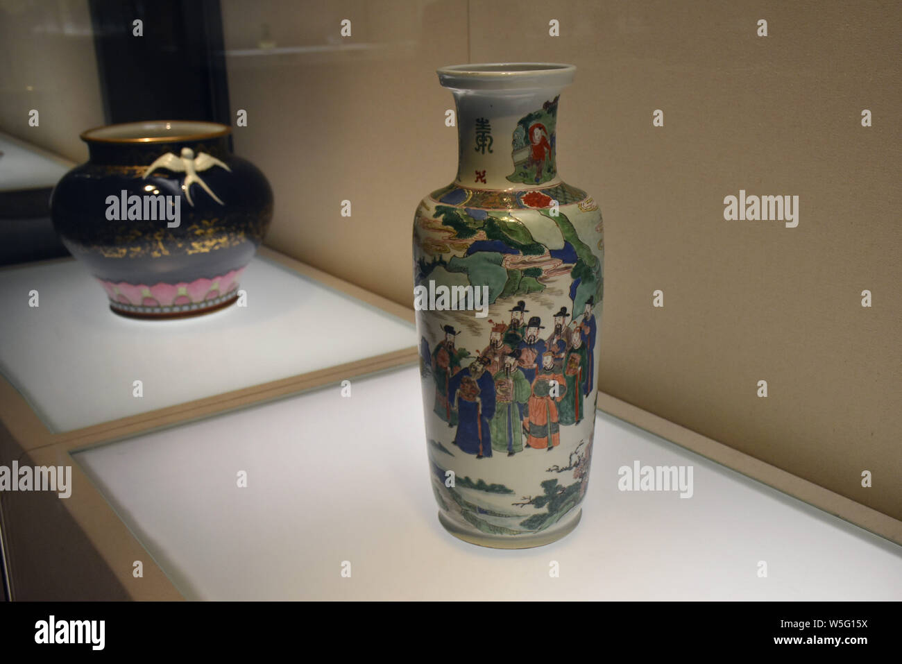 Porcelains are on display at the "Ancient Chinese Porcelain Art ...