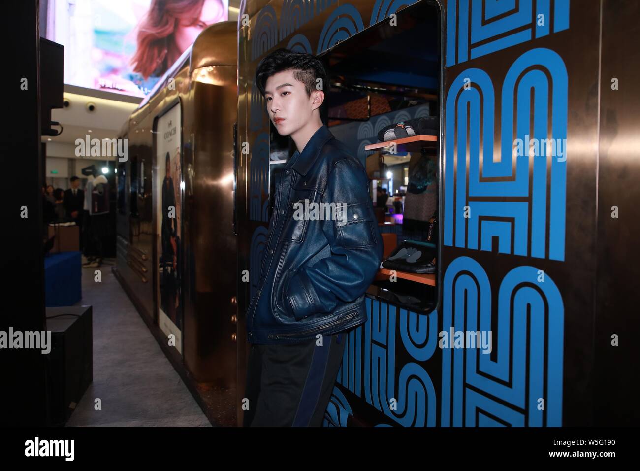 Chinese singer Fan Chengcheng, the younger brother of actress Fan ...