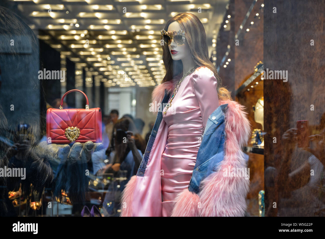 Handcrafted clothes hi-res stock photography and images - Alamy