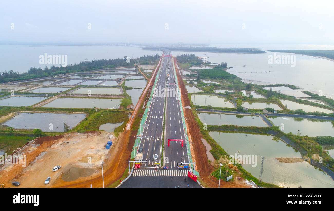 The Haiwen Bridge, China's first cross-sea bridge crossing active ...